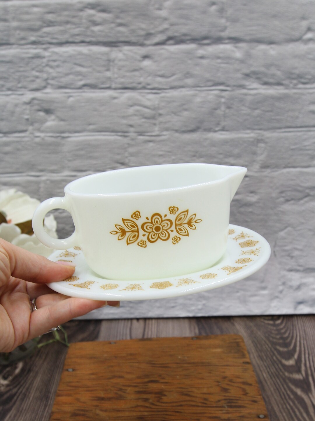 PYREX GRAVY DRESSING Dish, Gold Butterfly Pattern Tableware, Vintage ...