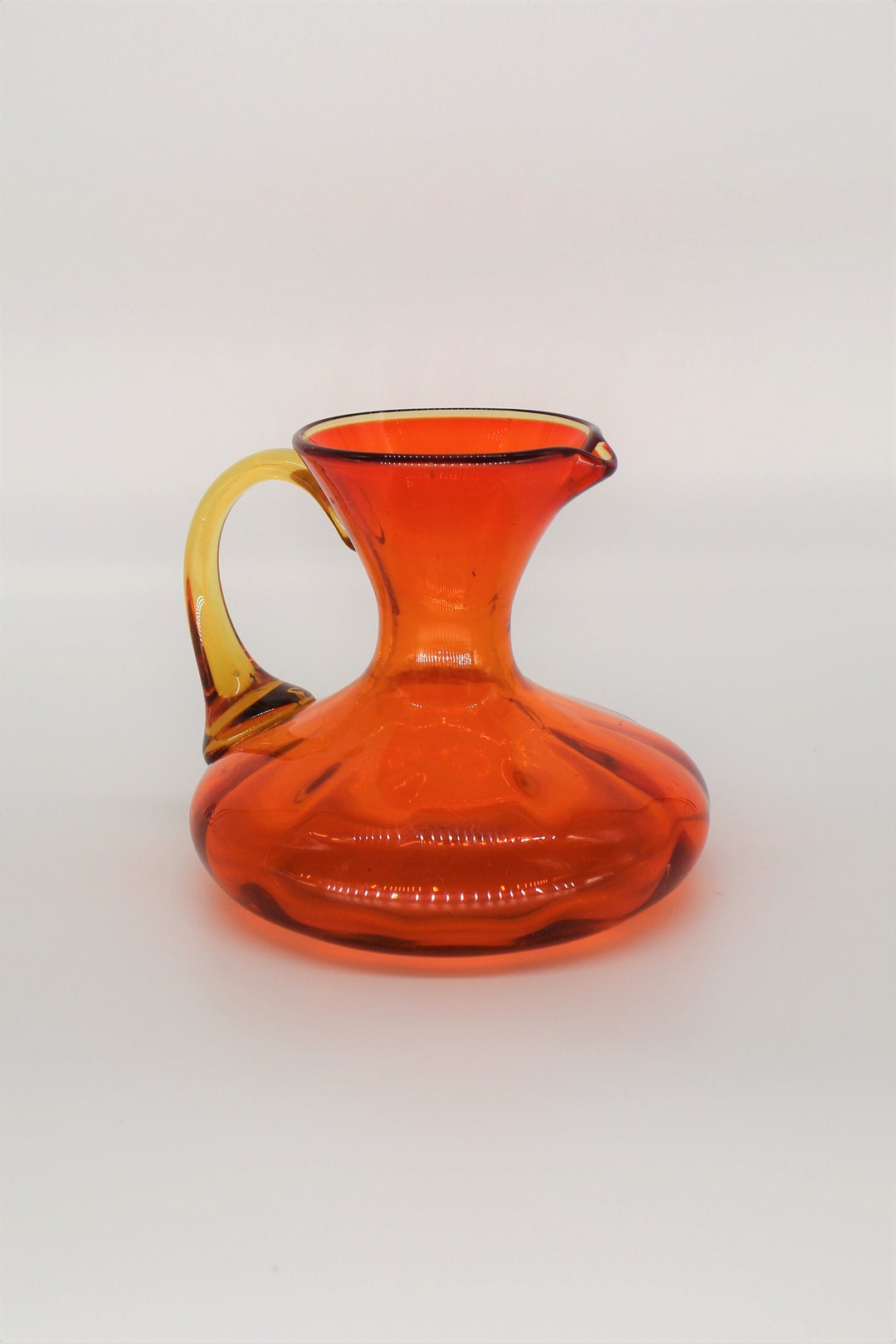 1970'S ORANGE GLASS PITCHER Mid Century Amberina Glass , Mid Century ...