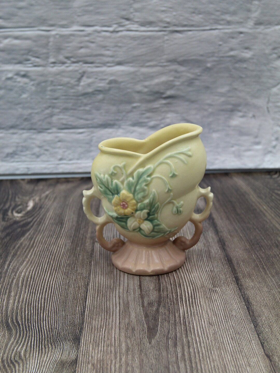 HULL HEART VASE | Vintage 1940s Pottery | Your Choice | Pink or Creamy ...