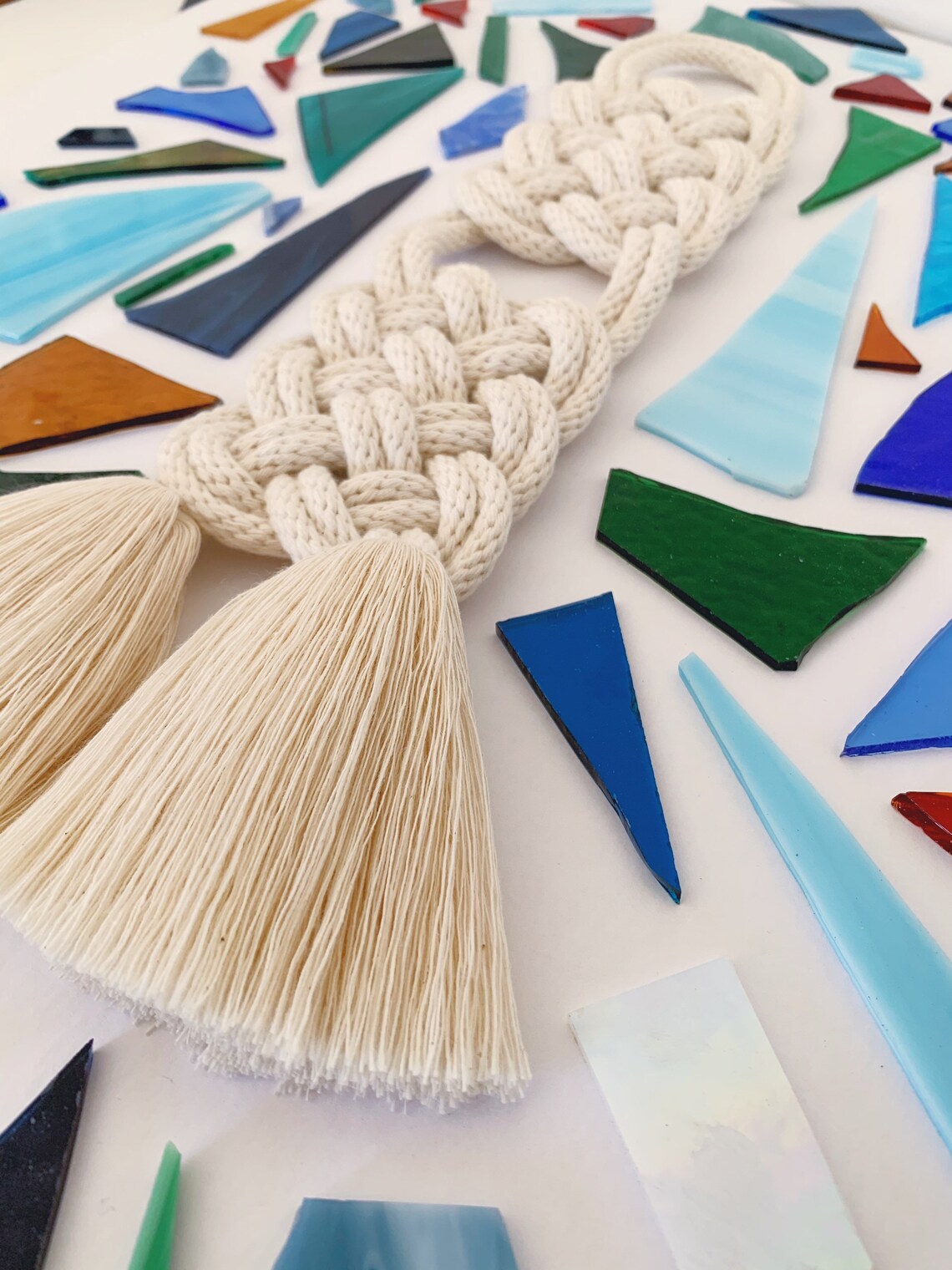 Celtic Knot Wall Charm / Fiber Art Wallhanging - Etsy