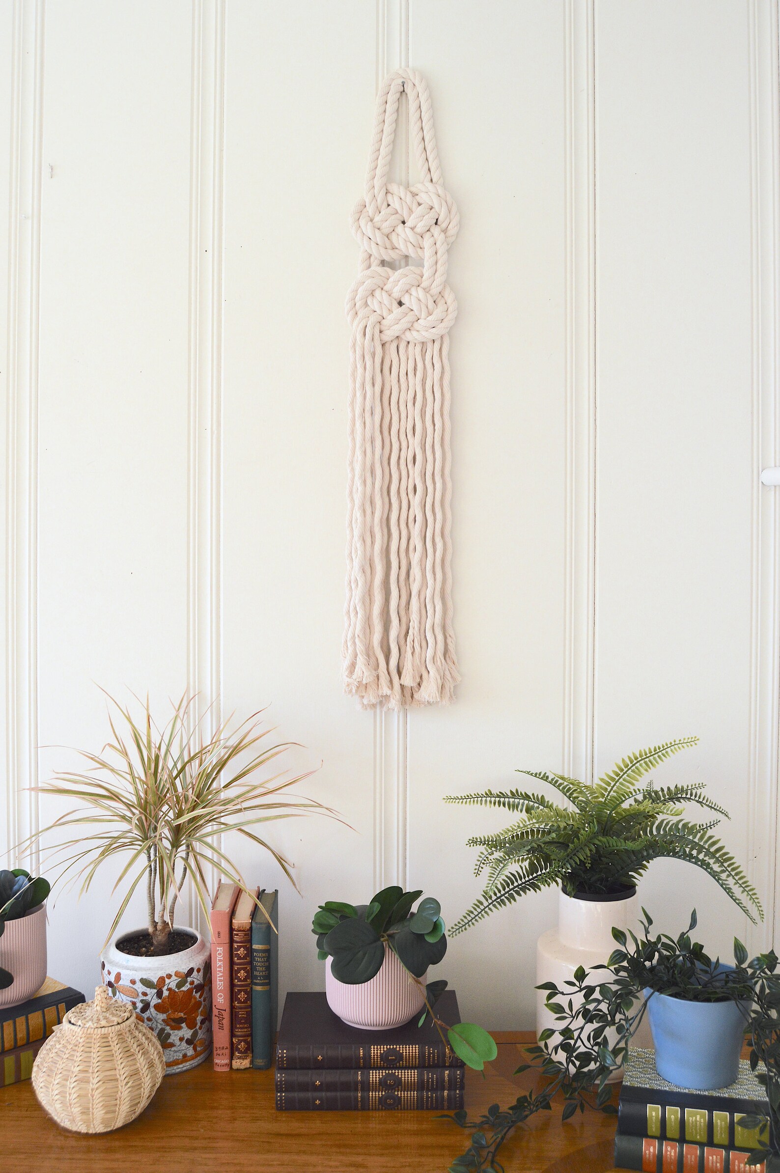 Double Coin Wall Hanging / Macrame Wall Hanging / Carrick Bend - Etsy