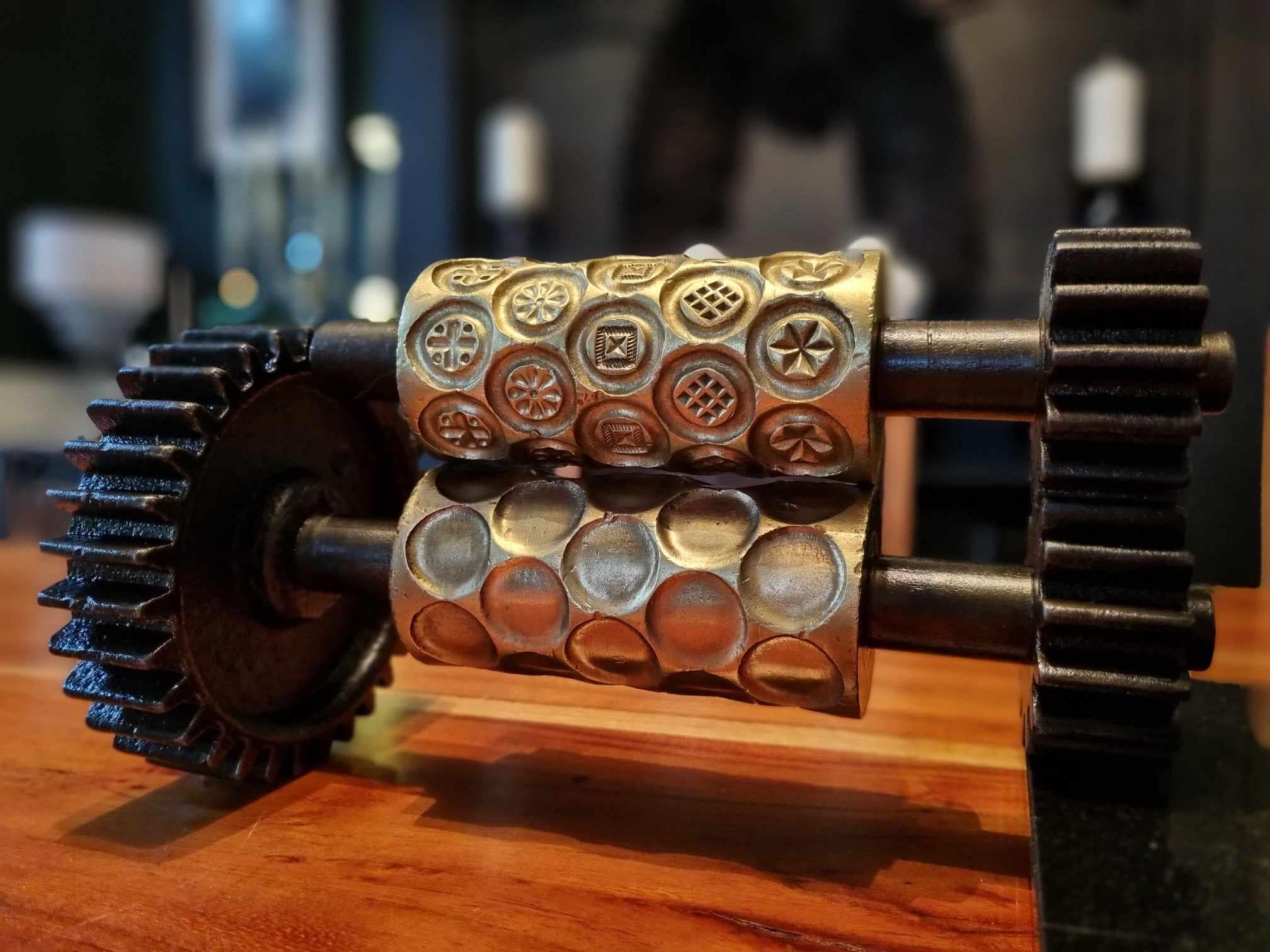 2 x Antique Candy Drop Rollers Verschiedene gemischte Süßigkeiten ...