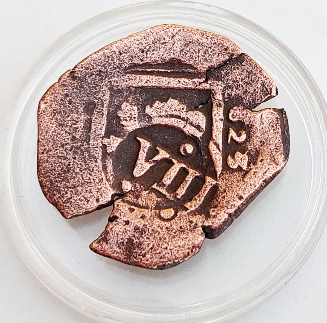 Genuine 1600s Pirate Coin - Spanish Copper 8 Maravedis - 1623/1641 ...