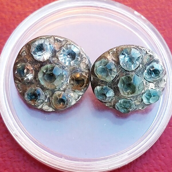 Colonial Buttons - Etsy