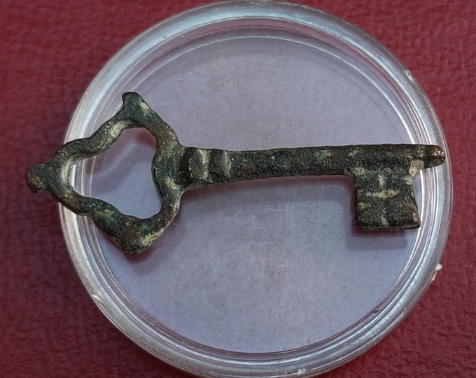 Authentic and Rare Medieval Bronze Coffin Key From the 13th/15th ...