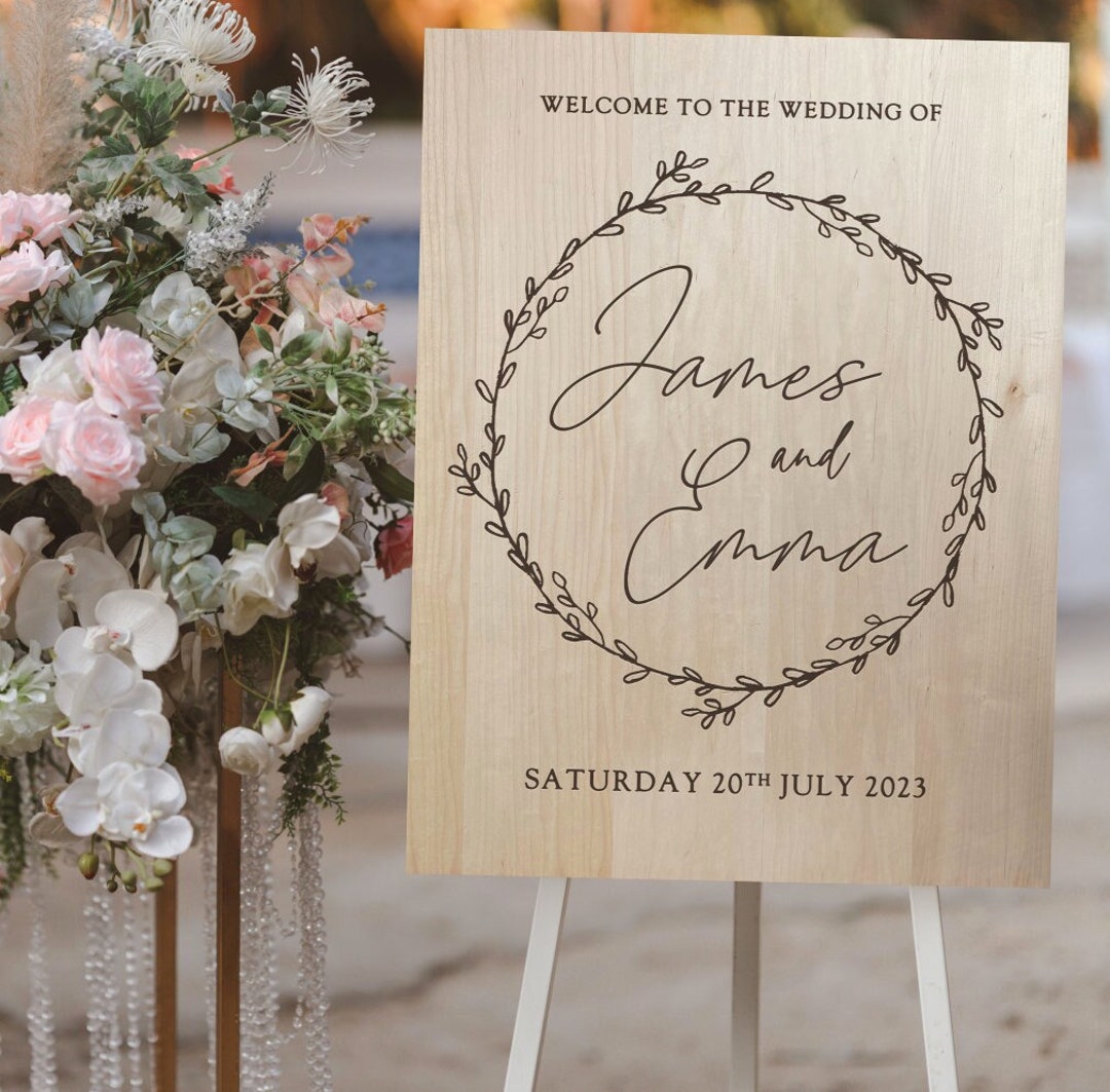 Floral Wreath Welcome Wedding Sign Oak Laser Engraved Board - Wedding ...