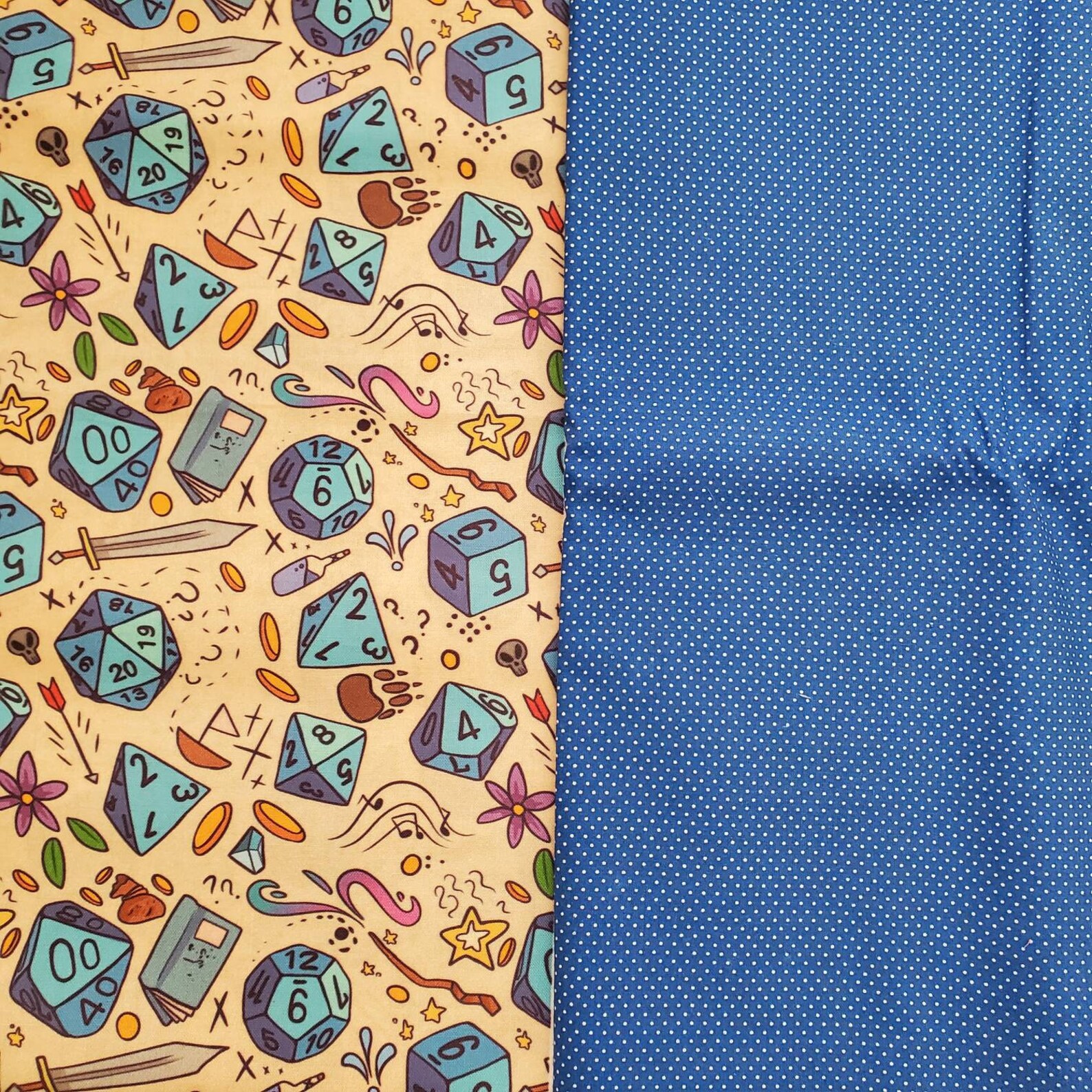 Tabletop Game Board Game Dice DND Dungeons & Dragons Reversible ...