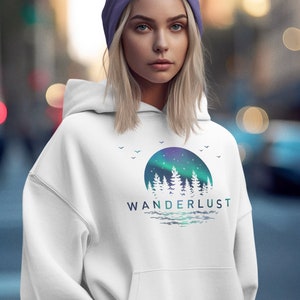 Wanderlust Northern Lights Hoodie Nature Aurora Borealis Hoodie Woman ...