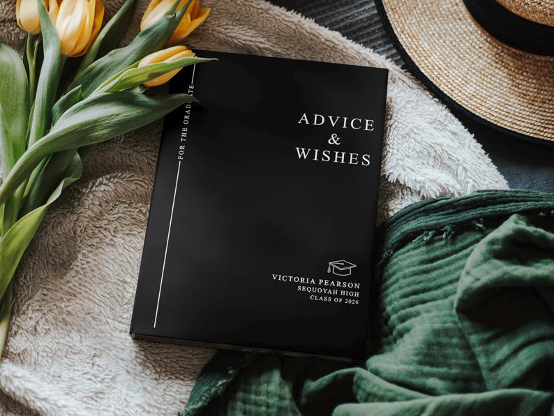 Advice & Wishes Graduation Book - Class of 2026 - Personalized Graduate ...