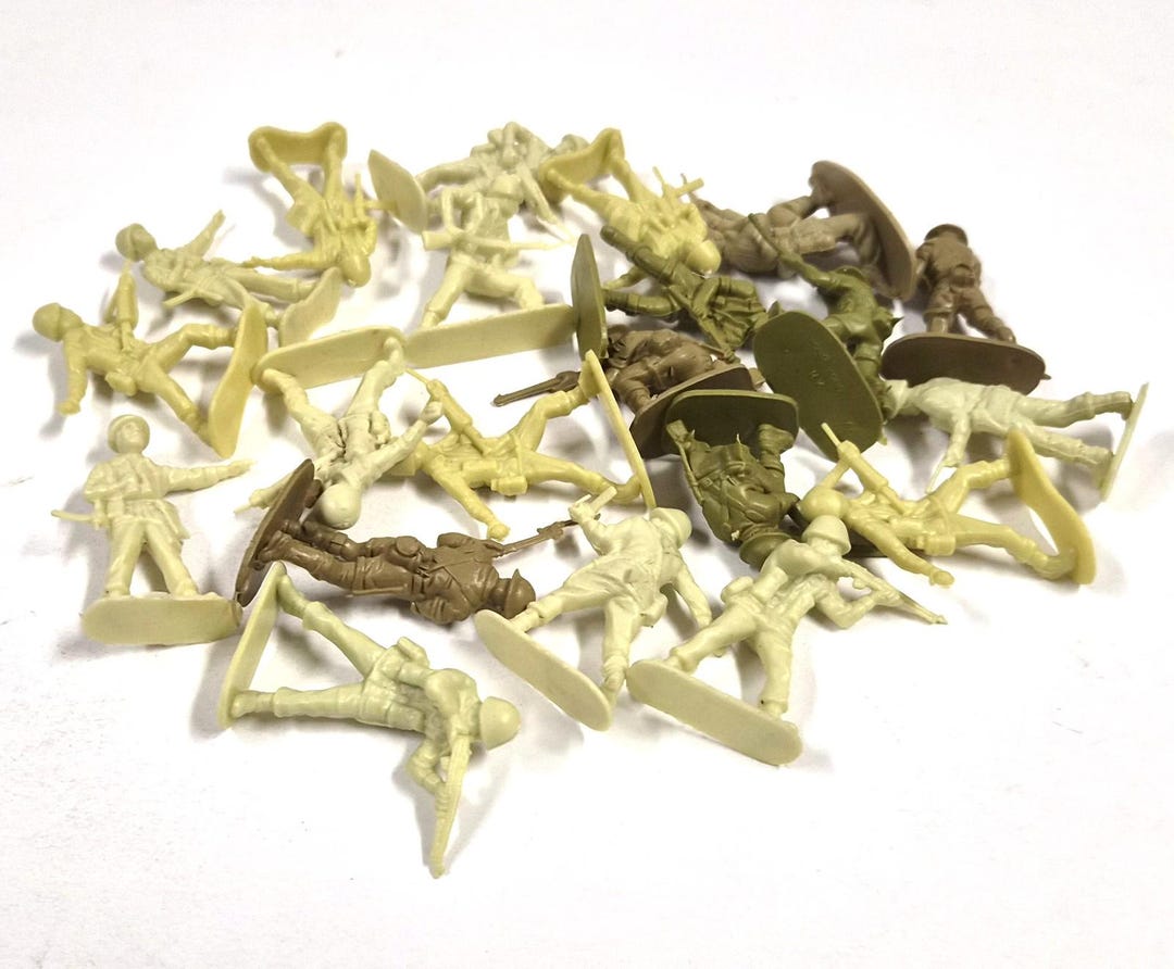 Vintage Plastic Army Men Lot – 1:32 Scale WWII Soldiers – 2.25" Figures ...