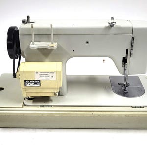 Vintage Pfaff 204 Sewing Machine 220v Europlug - Etsy