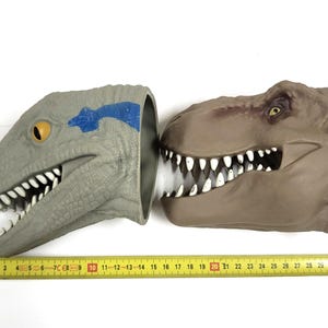 Jurassic World Hand Puppets Dinosaurs Uni and Amblin Rubber - Etsy