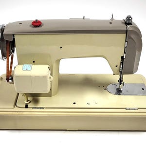 Vintage Vendomatic Deluxe Sewing Machine – Works – 220V Europlug - Etsy