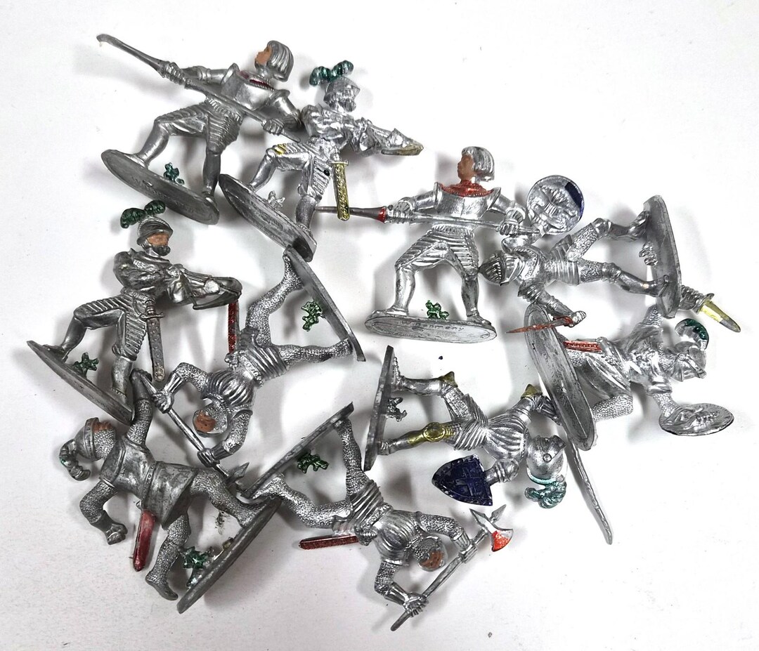 Vintage Jean Hoefler Medieval Knights Lot – W Germany Plastic Figures ...