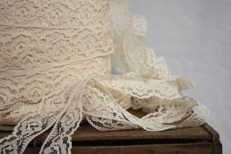 Vintage Soft Beige Lace Ribbon of Lace Beige Roses Pattern - Etsy
