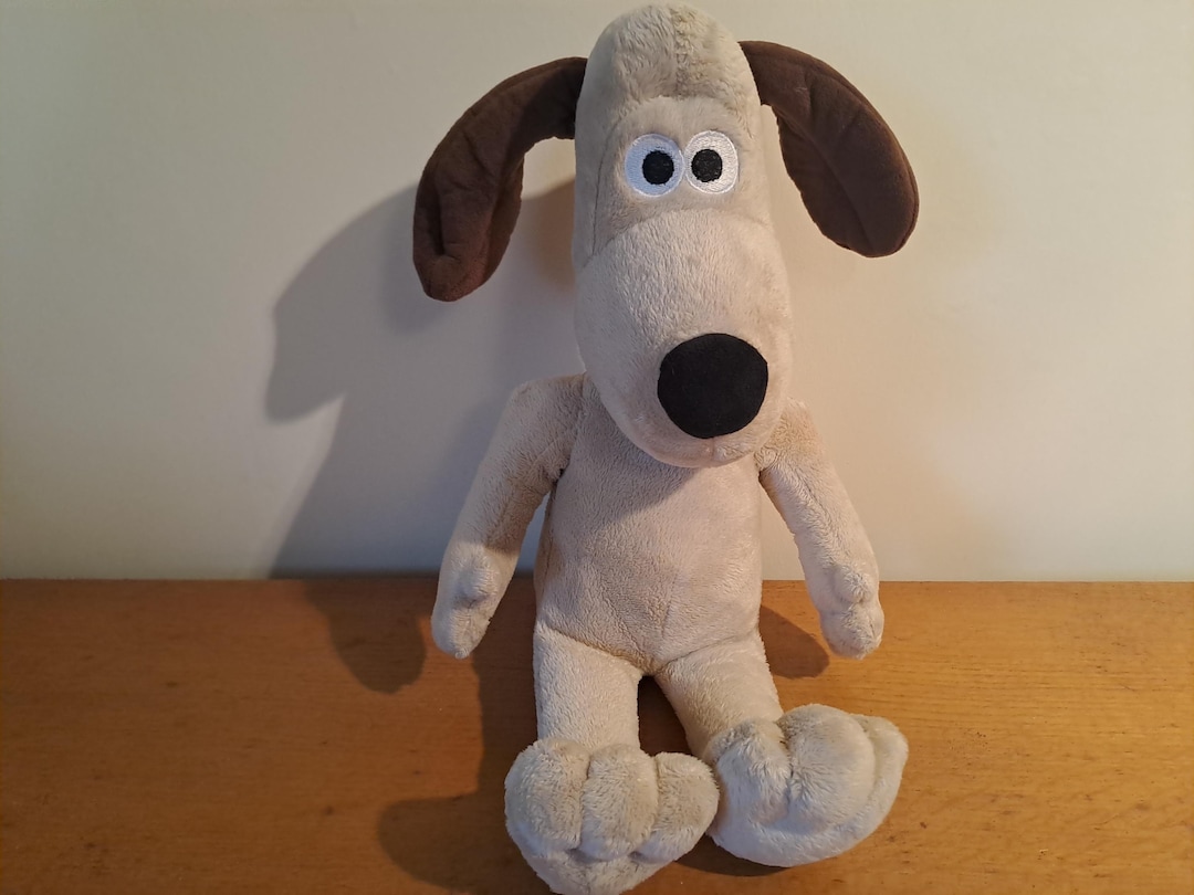 Large Wallace and Gromit Dog With Posable Ears - Vintage Stuffed Plush ...