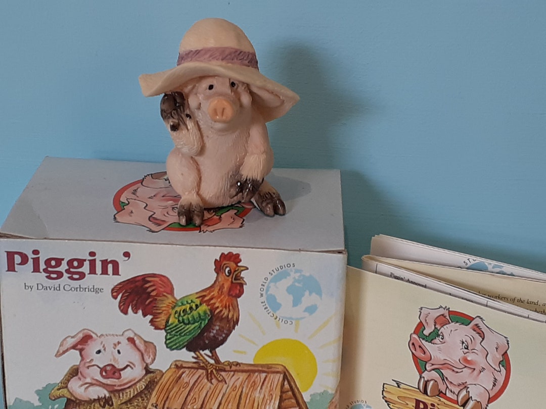 Piggin' Poser Ornament by David Corbridge 1993. Handmade Funny Pig ...