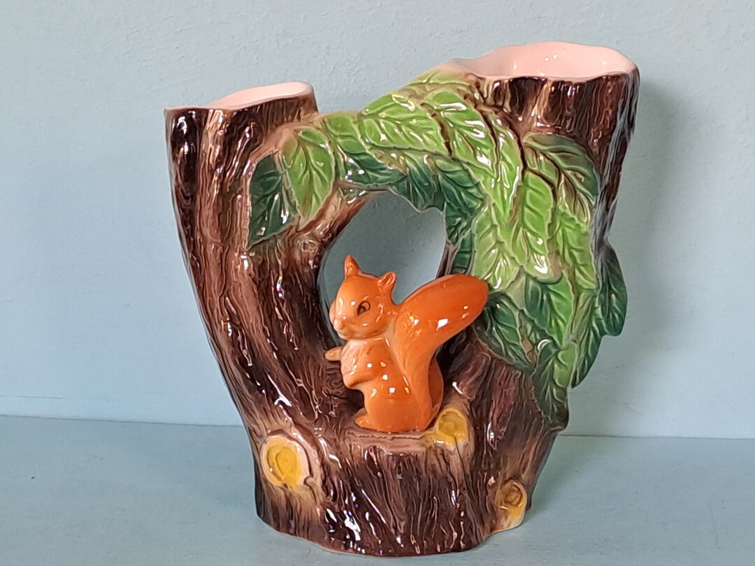 Eastgate Hornsea Fauna Double Vase Squirrel Woodland Figure, Figurine ...