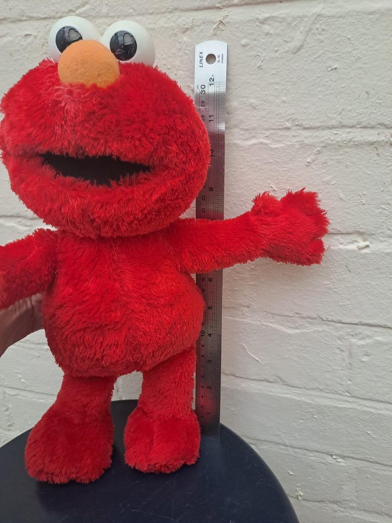 Electronic Fisher Price Talking Elmo Sesame Street Muppets Vintage TV ...