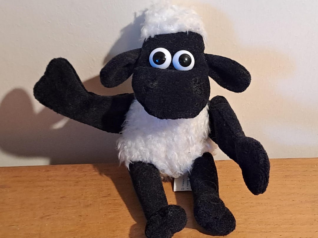 Vintage Shaun the Sheep Finger Puppet From Wallace and Gromit - Stuffed ...