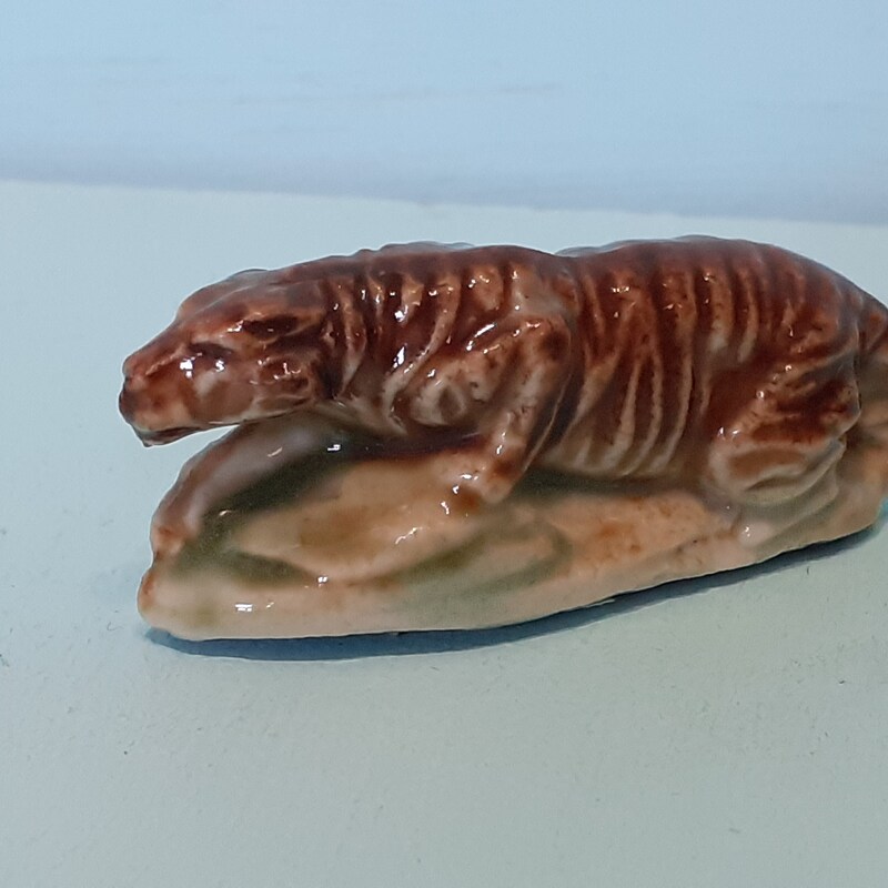 Rare Wade Figurines - Etsy