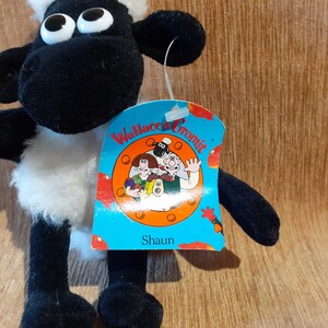 Shaun the Sheep Hand / Finger Puppet From Wallace and Gromit - Etsy