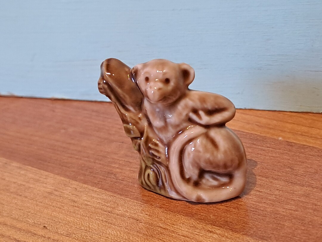 Wade Whimsies Miniature Langur Monkey Porcelain Figure, Figurine ...