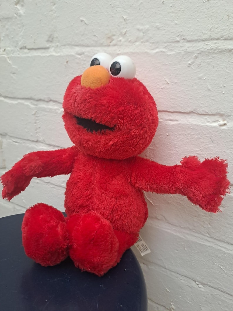 Electronic Fisher Price Talking Elmo Sesame Street Muppets Vintage TV ...