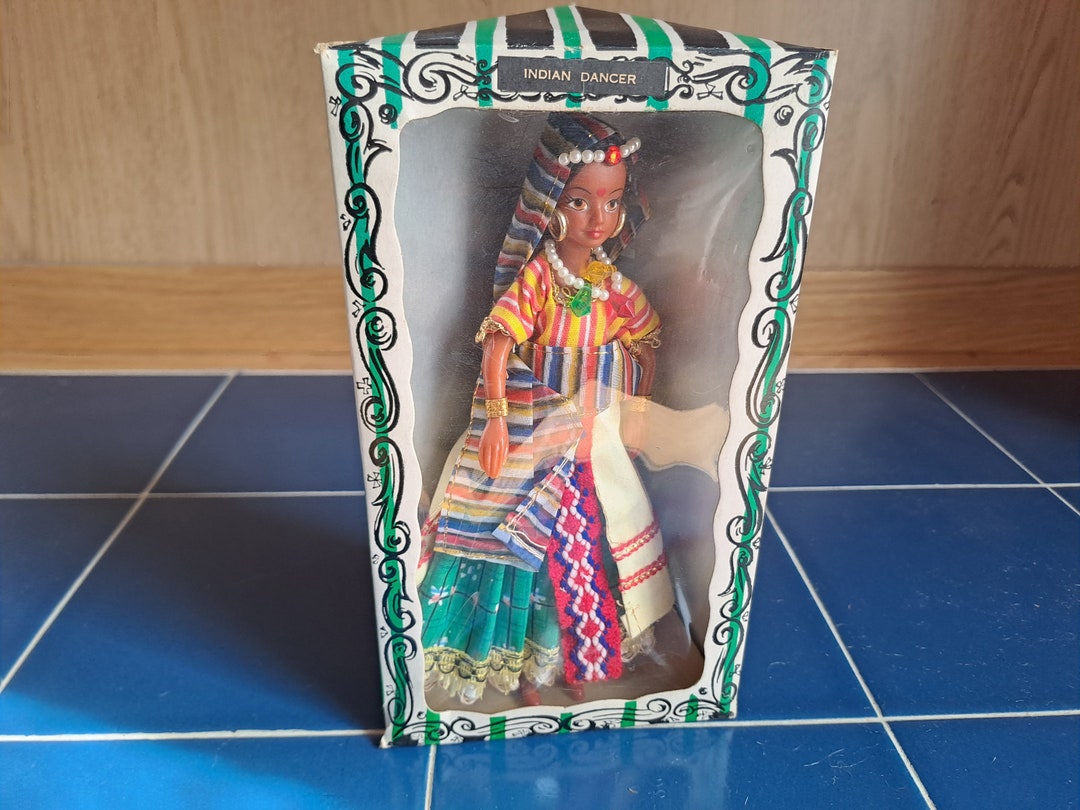 Boxed Rexard Indian Dancer Figure Vintage Souvenir Original Costume ...