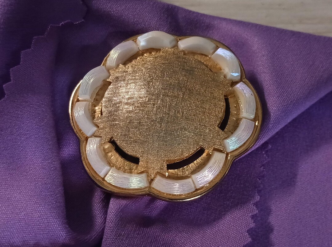 Vintage, Signed, Puccini Gold Tone With Mother of Pearl Brooch. 1960's ...
