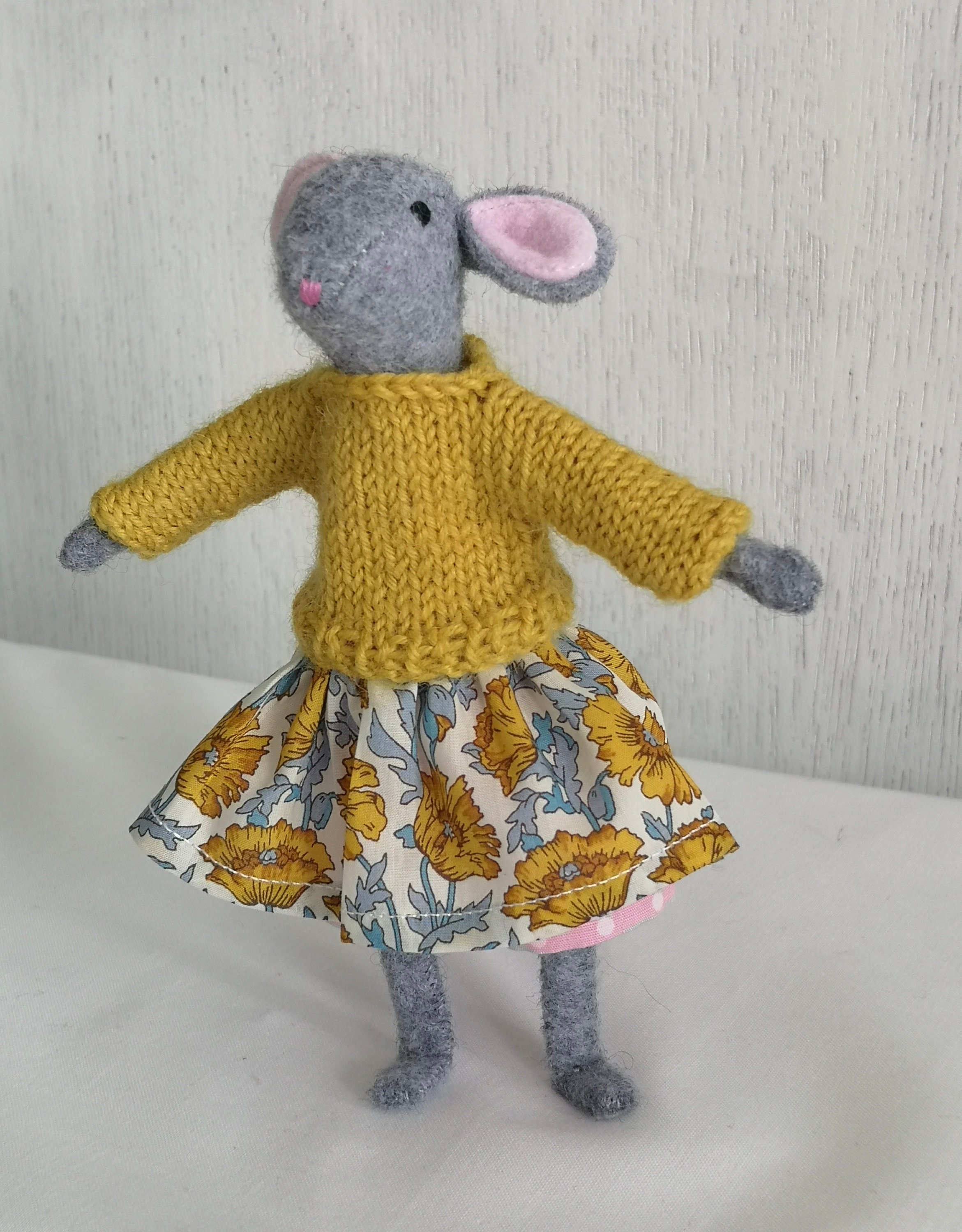 Elsie Mouse Craft Kit. Mustard - Etsy