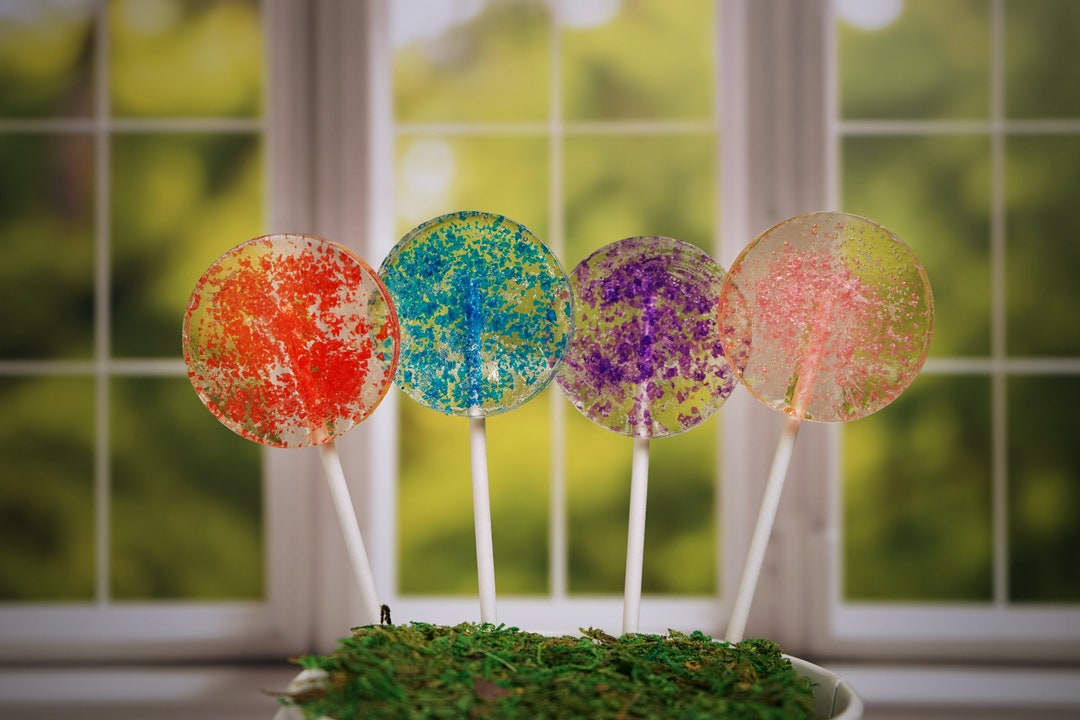 Gourmet Glitter Lollipops by Bear Necessities Handmade Lollipops in ...