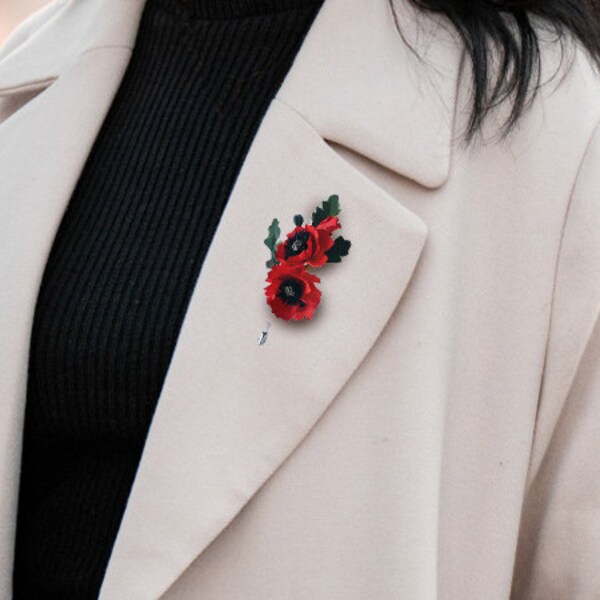 Poppy Lapel Pin - Etsy