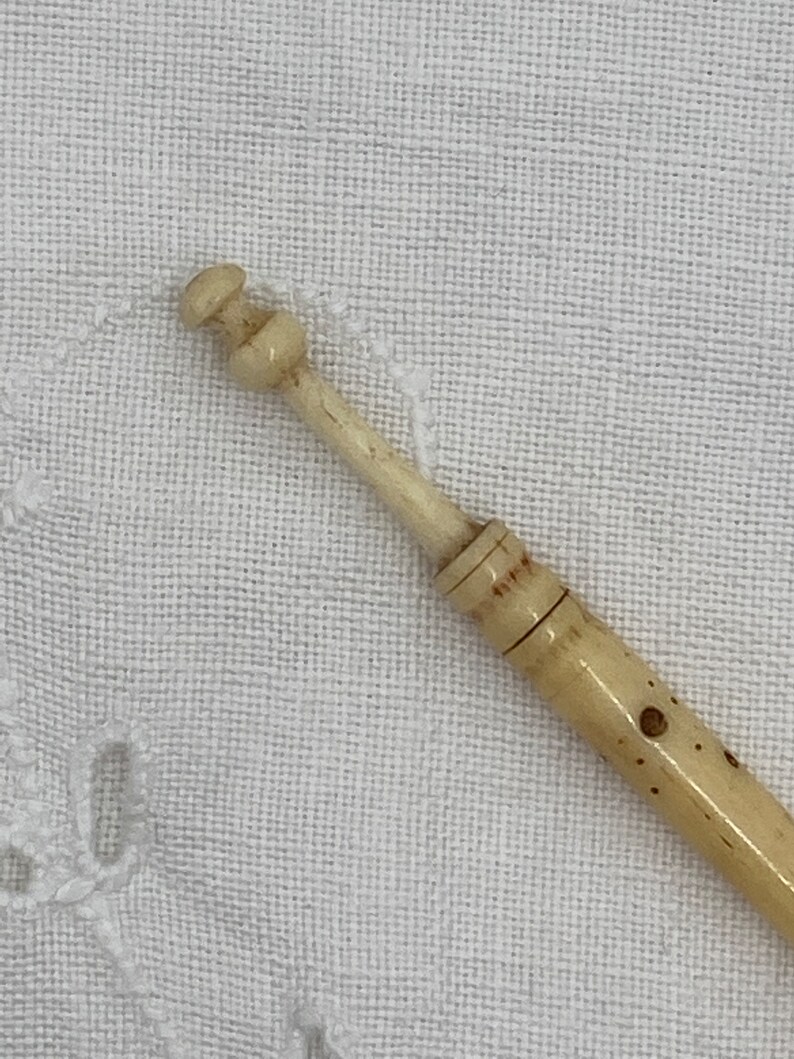 19th-century Bone Lace Bobbin With Inscribed Name 'betsy' our Ref J169 ...