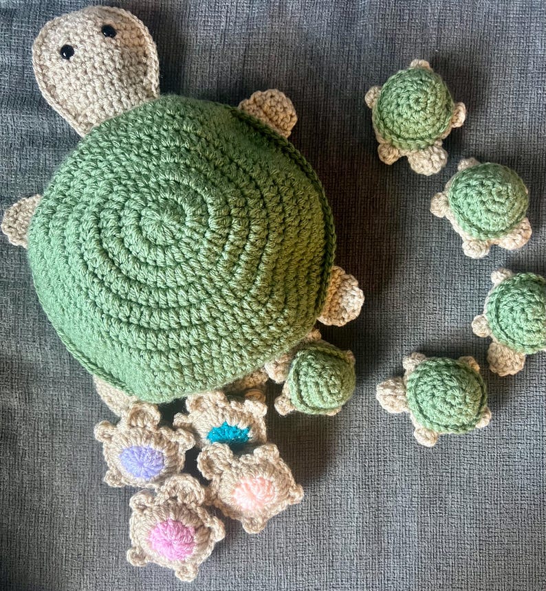 Handmade Crochet Memory Game Turtle With Ten Matching Baby Turtles - Etsy