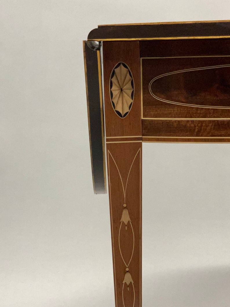 William Whitehead Pembroke Serving Table New York C1805 Federal-era ...