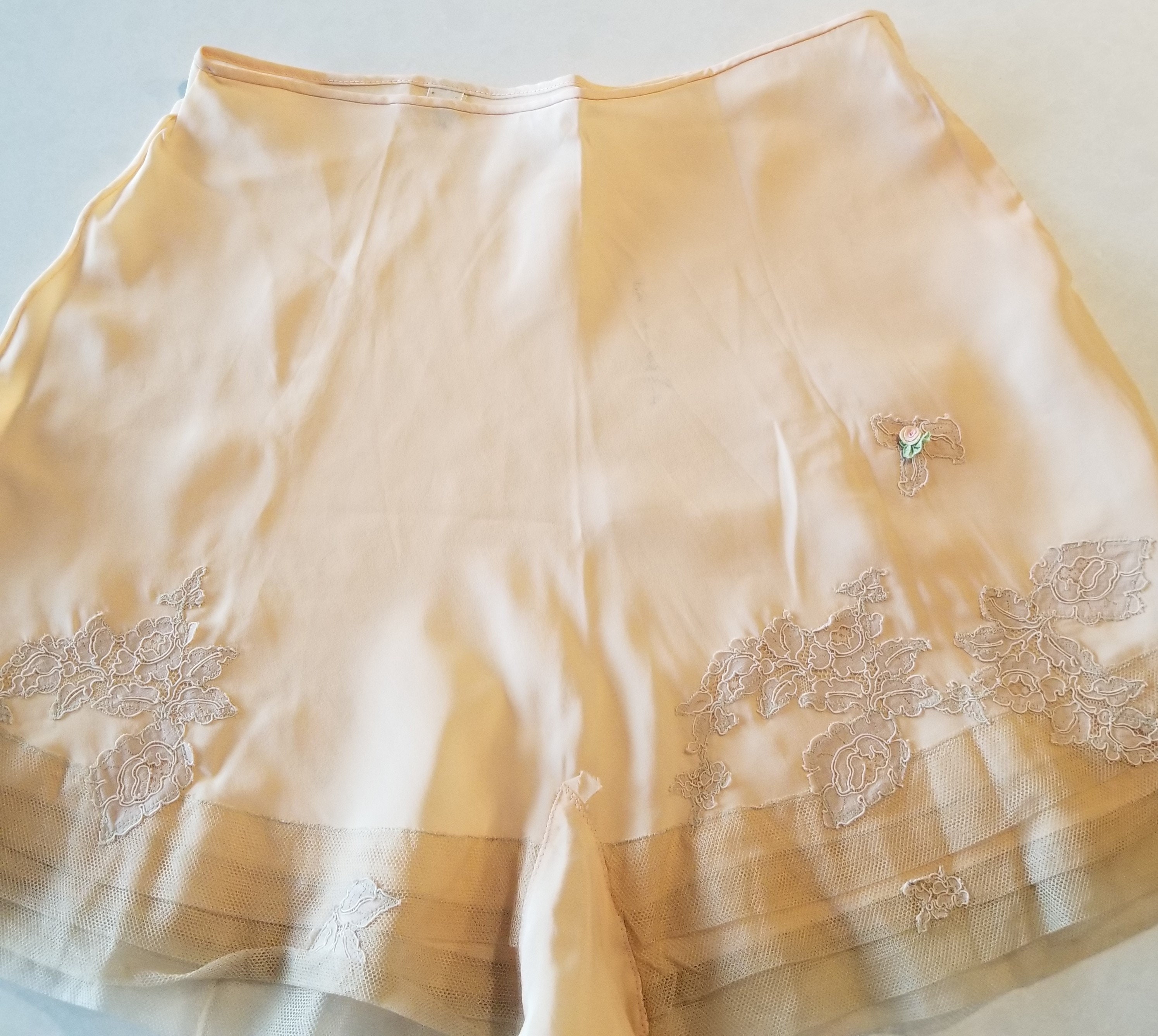 Vintage Tap Pants/panties: 1940's Silk Light Peach - Etsy