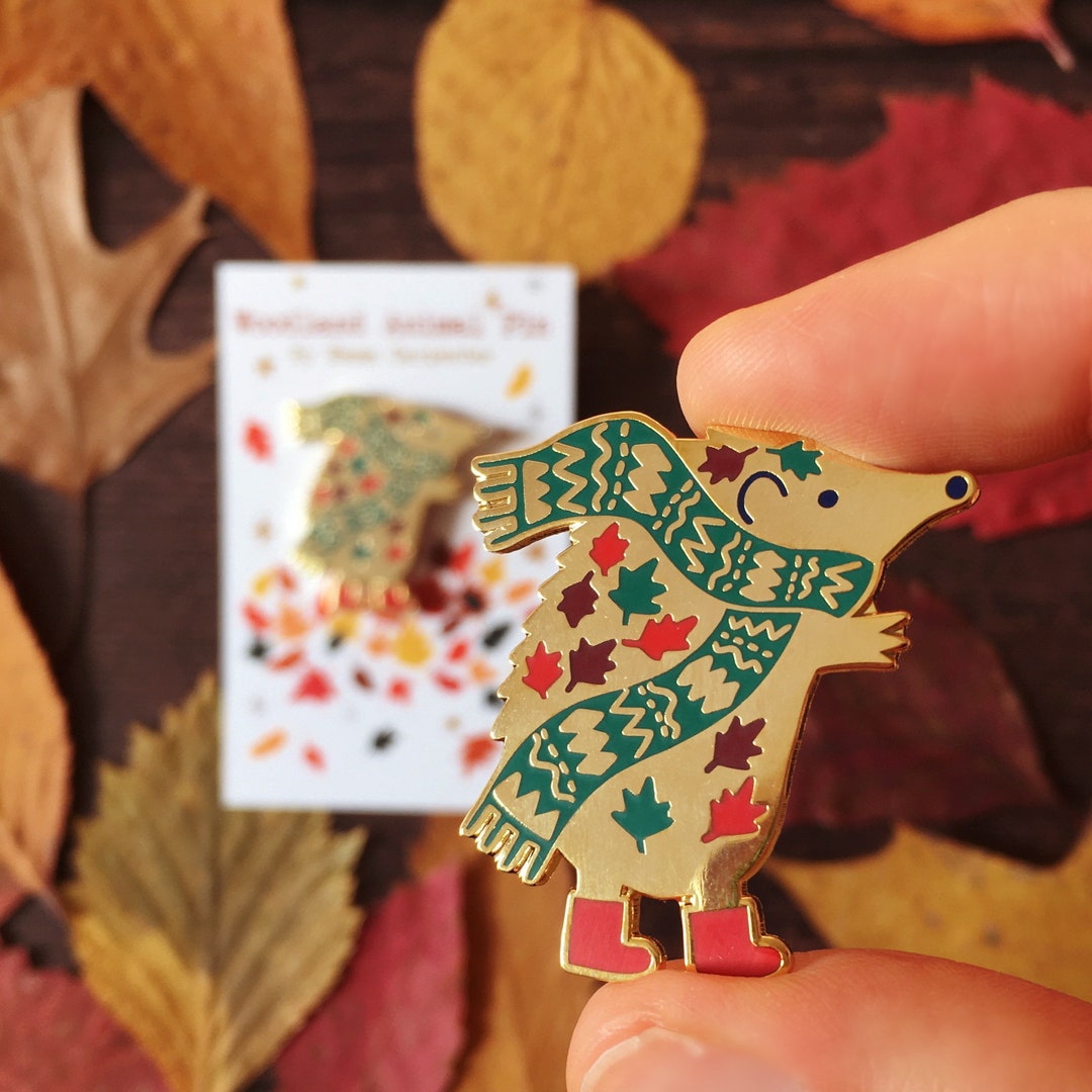 Hedgehog Leaf Enamel Pin / Woodland Animal Pin / Cosy Season Autumn ...