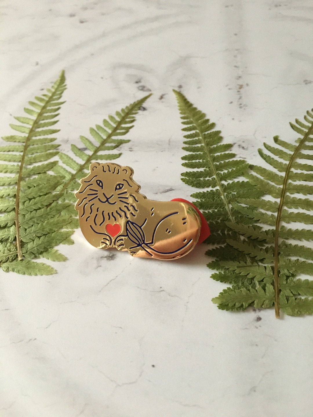 Loved up Lion Pin / Lion Enamel Pin / Big Cat / Valentines Gift / Gold ...