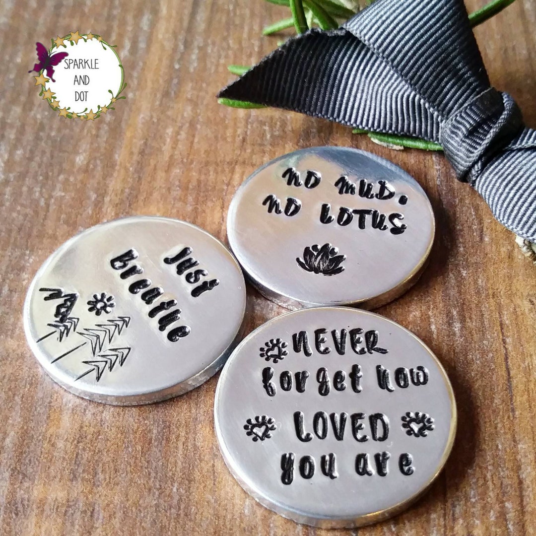 Personalised Worry Pocket Hug Token, Best Friend Anxiety Gifts, I Love ...