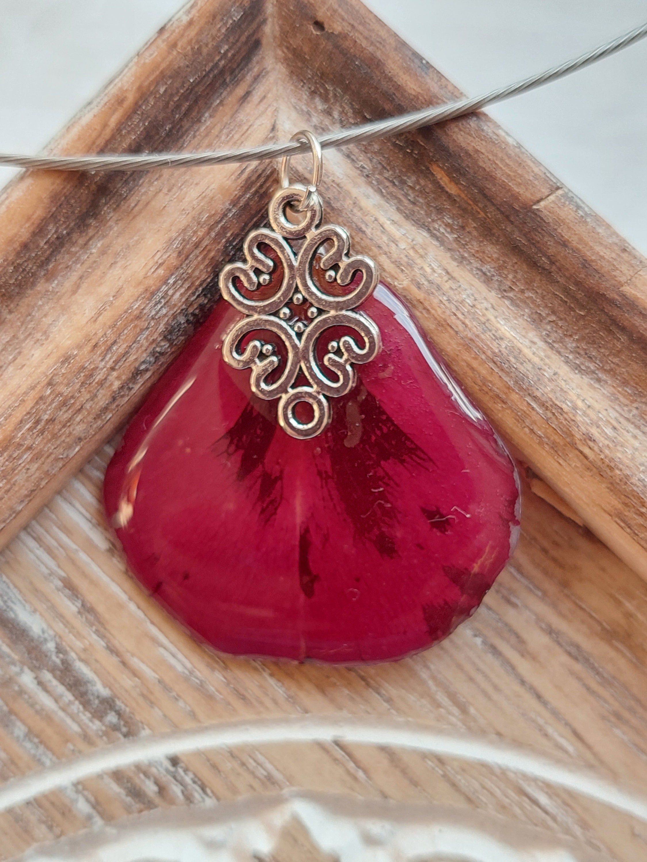 Rose Petal Necklace. Real Red Rose Petal in Resin Jewelry. Romantic ...