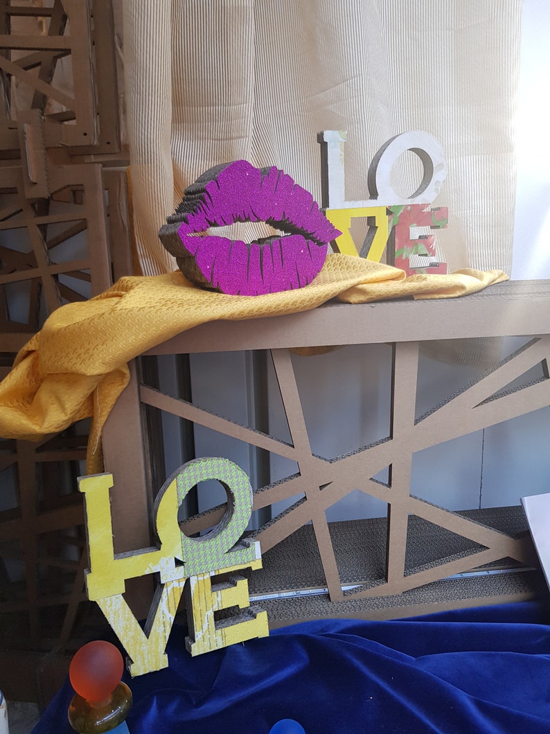 Lip Lamp. Kiss. Cardboard Lamp. 12v Battery Led. Ambient Light. Red ...