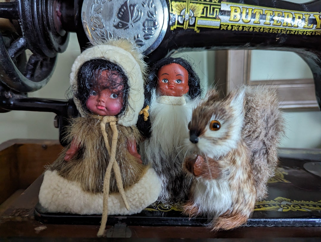 Native American Dolls in Fur From Daysela's Vintage. Indigenous Vintage ...