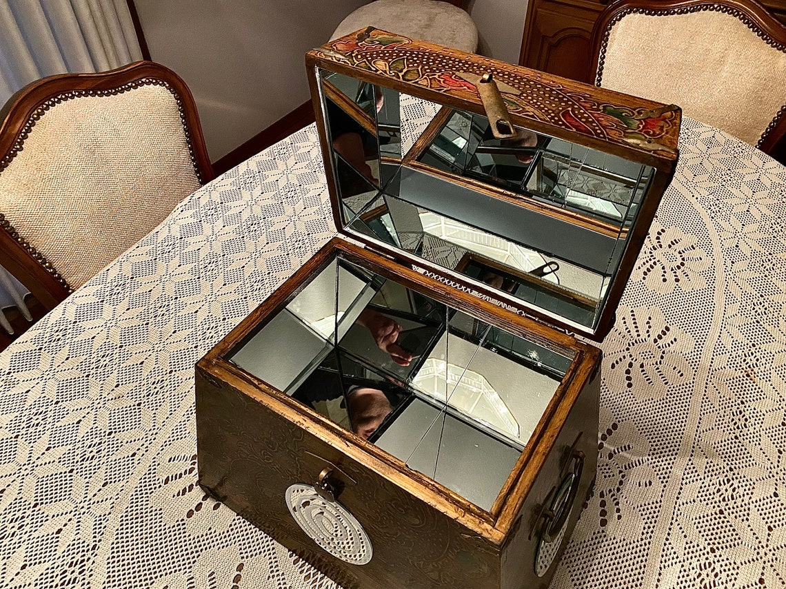 Large Conjuring Mirror Box One of a Kind - Etsy