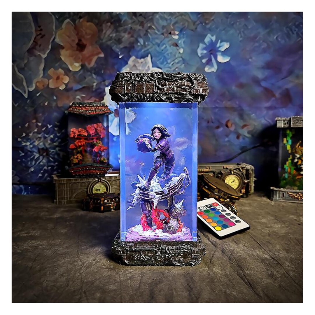 Battle Angel Artisan Resin Lamp, Cartoon Character Handmade Resin Lamp ...