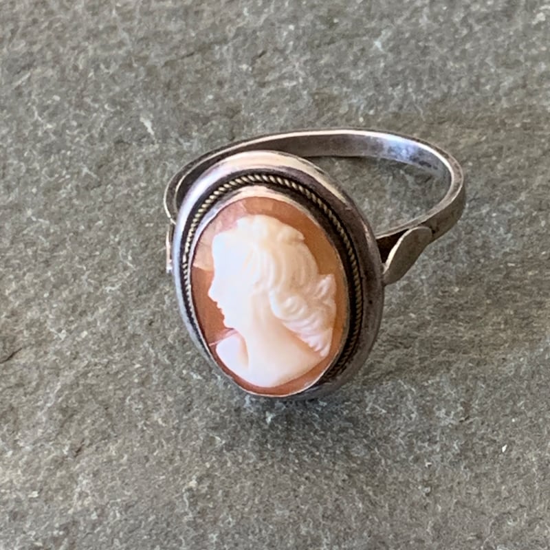 Cameo Ring - Etsy