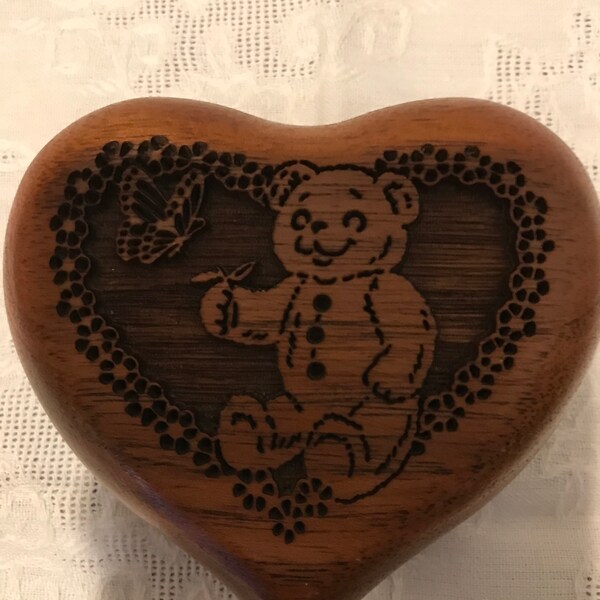 Heart Music Box - Etsy