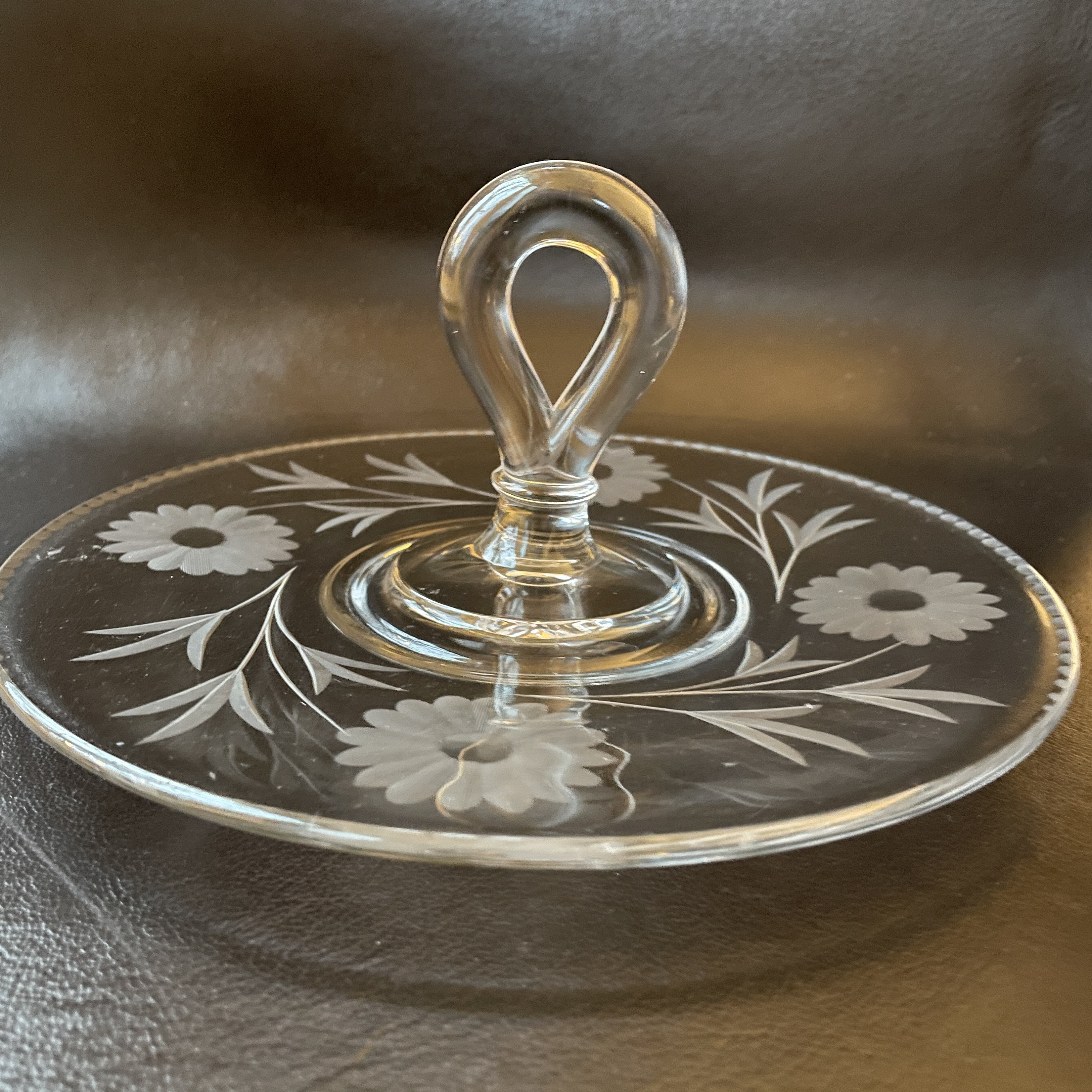 Vintage Depression Glass Sandwich Cookie Tray Server W/ Centre Handle ...