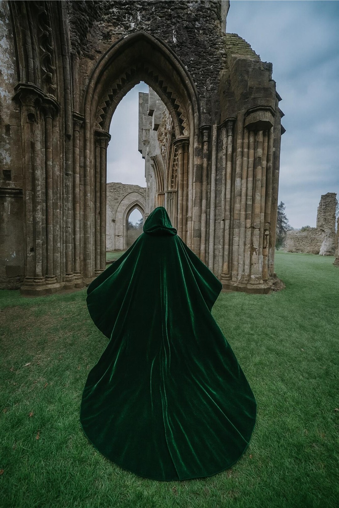 Emerald Green Velvet Hooded Cape – Full Circle Cloak With Lined Hood ...