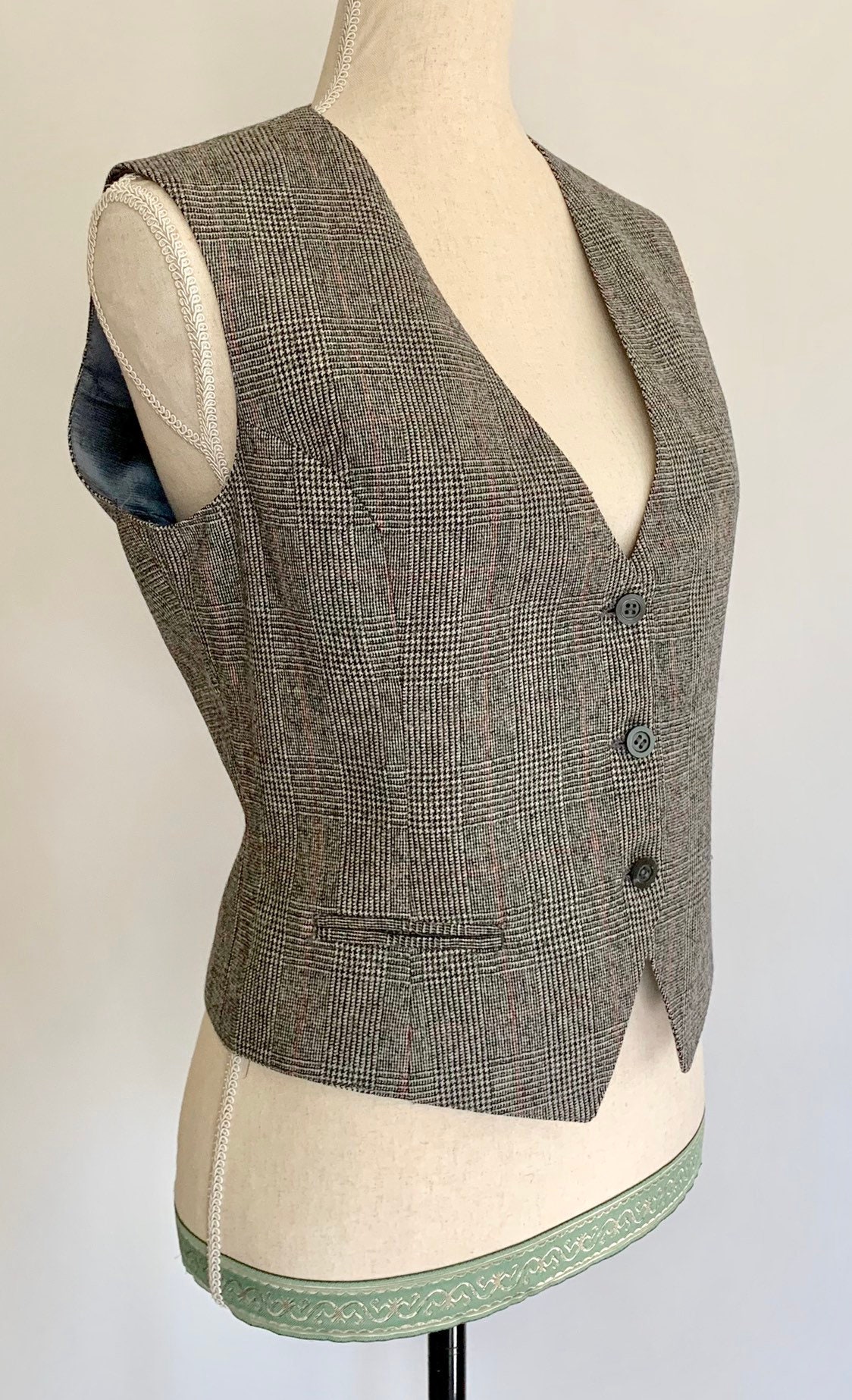 Womens Menswear Style Vest Black Gray White Plaid Vintage Vests Button